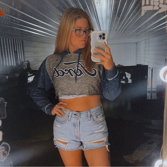 Kayla's Closet (@kay_la_nicole) | Poshmark